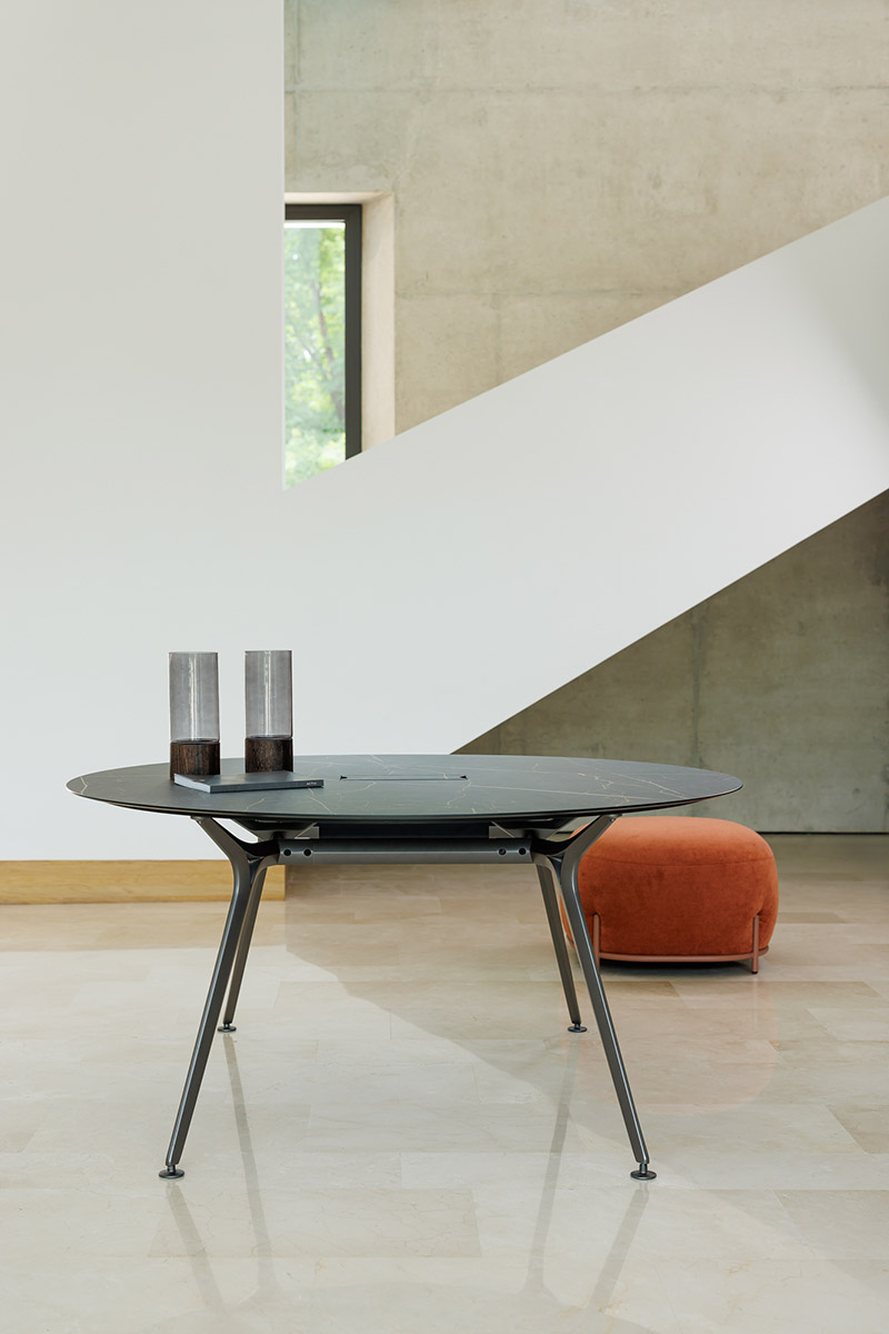 Arkitek Tables