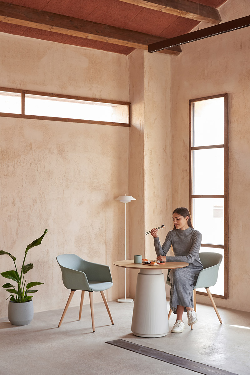 Dorik side tables