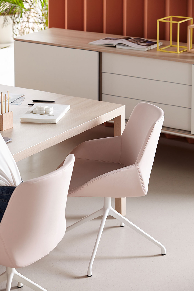 Noom 30 turns space into a place to connect and share | ACTIU